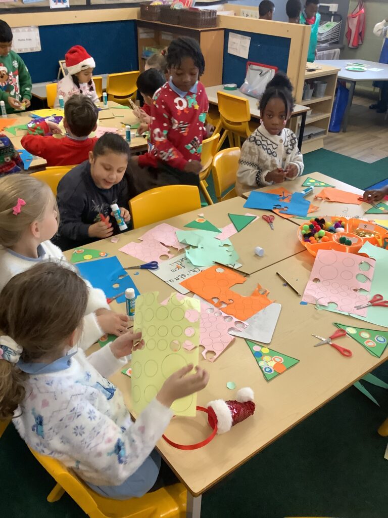 Christmas craft day – Corpus Christi Catholic Primary School, Gateshead
